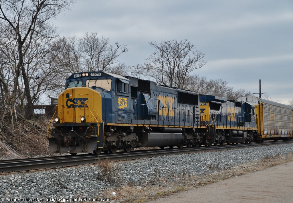 CSX 4575 & 7611